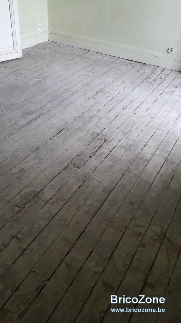 Renovation vieux plancher en pin