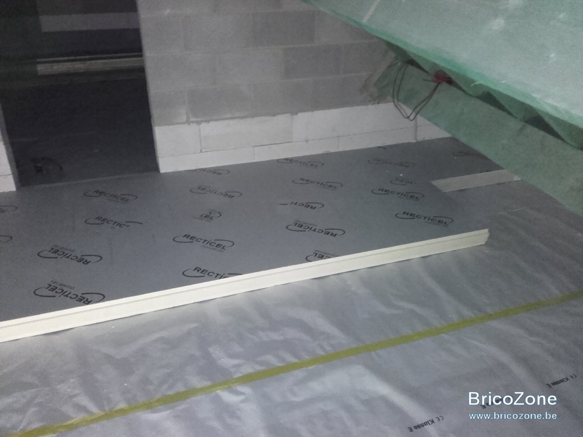 Isolation plancher combles + panneau osb