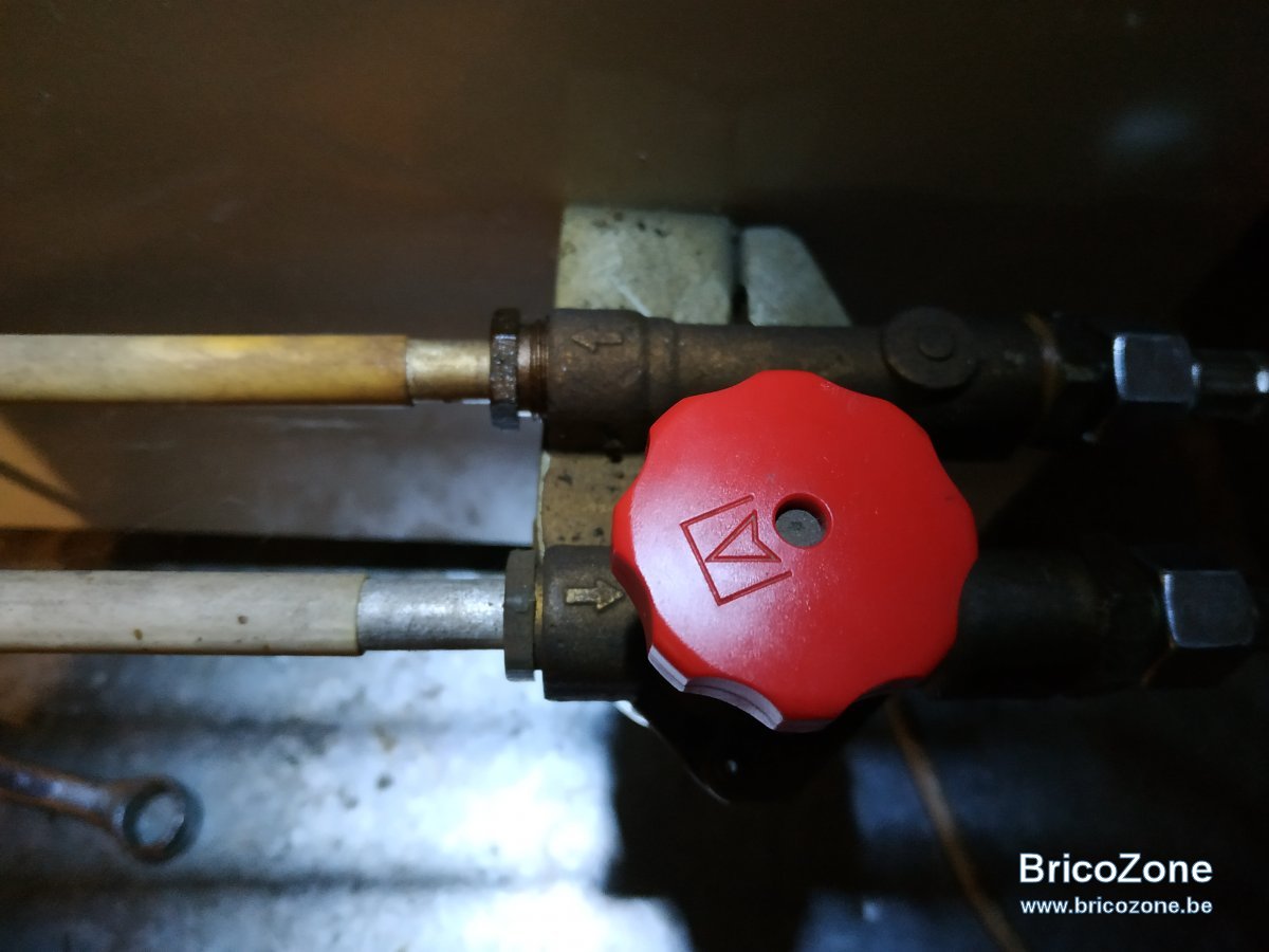 Raccordement mazout sur brûleur Riello ? | BricoZone