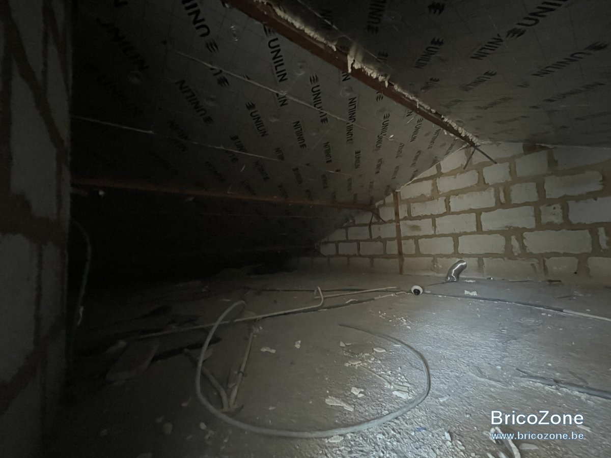 Condensation sous isolation