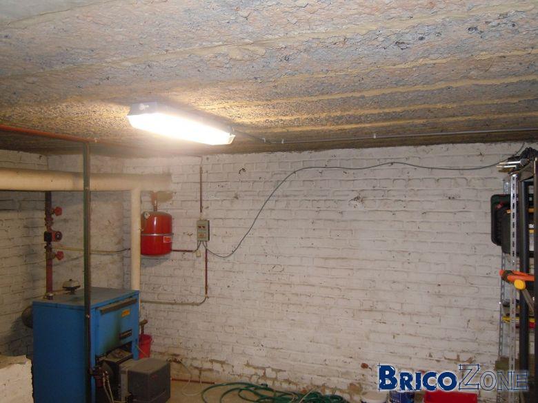 Creuser un vide ventilé pour en faire une cave.